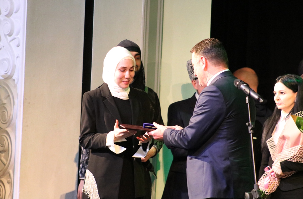 Minister of Culture of Chechnya Aishat Kadyrova awarded the Order of ...